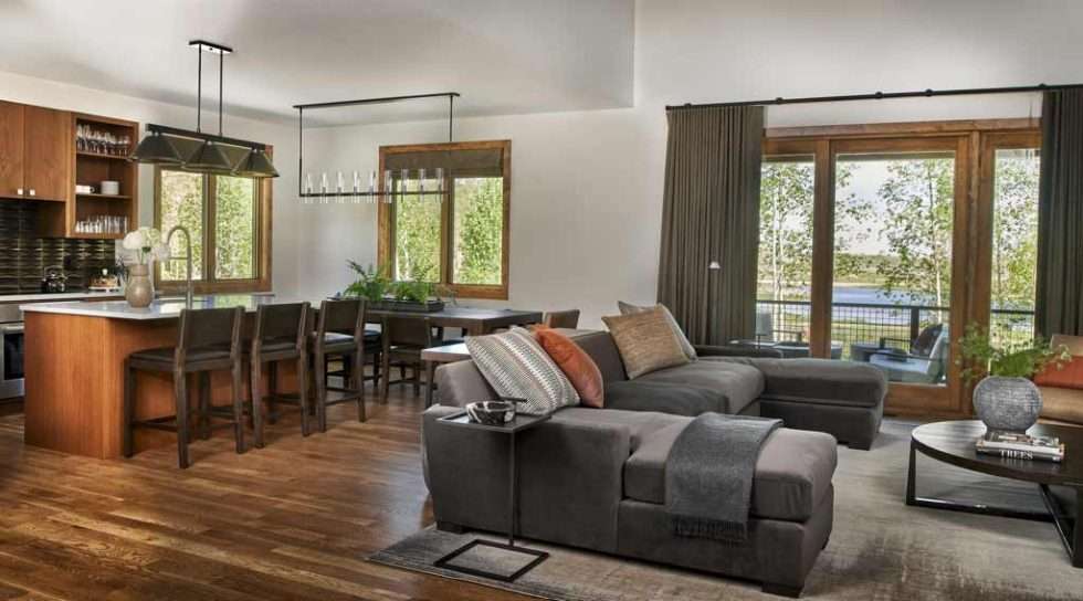 Real Estate - Cornerstone Club